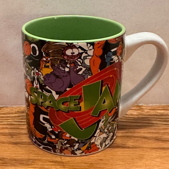 Warner Bros. | Dining | Warner Bros Space Jam Ceramic Mug With Green ...